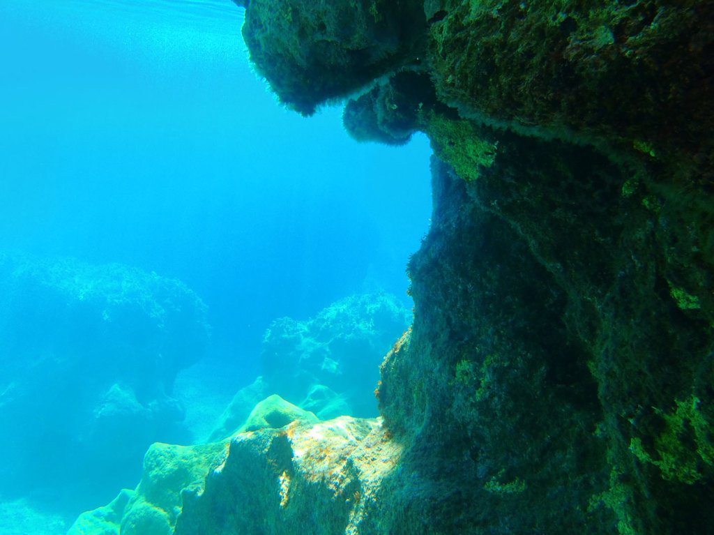 Snorkeling-on-crete-activities-excursions